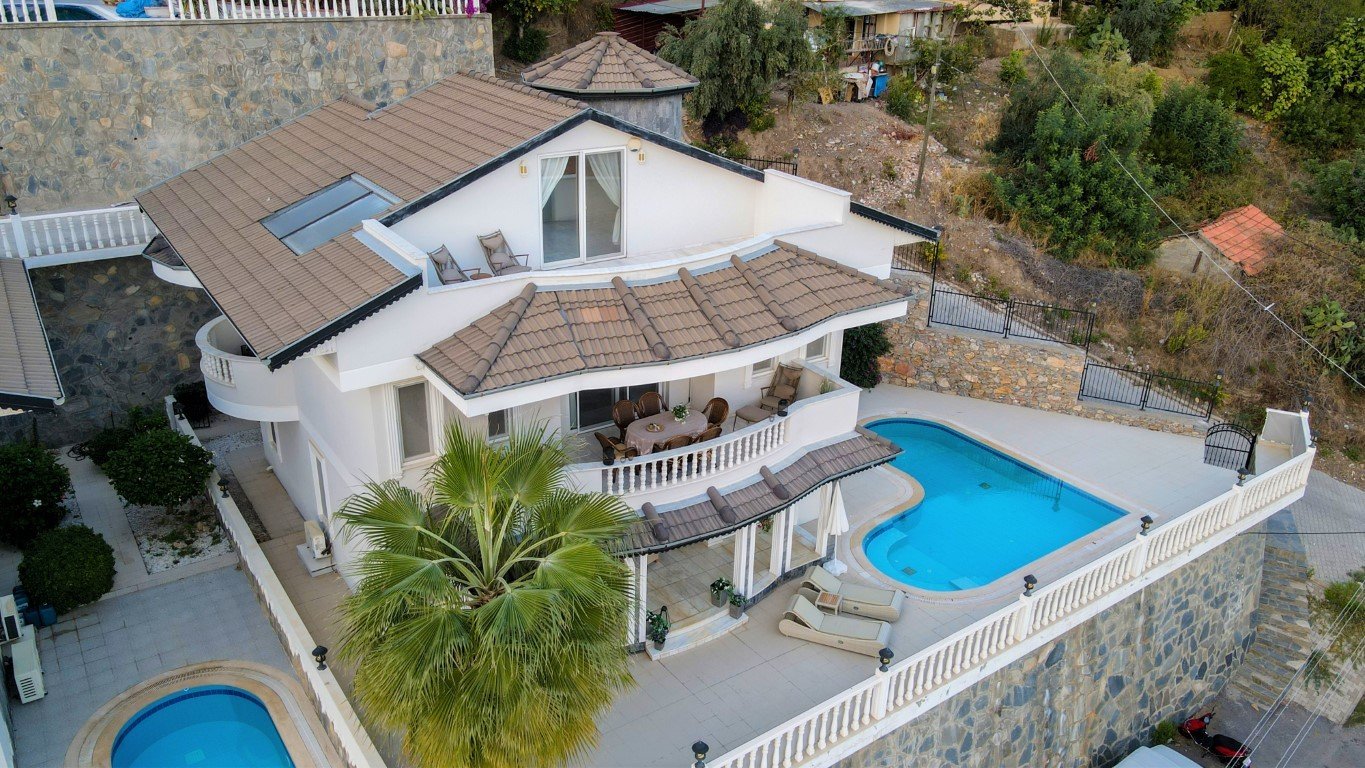 5 rooms Villa for sale in Alanya, Turkey by MAYALANYA GROUP No. 9581 | Global Properties
