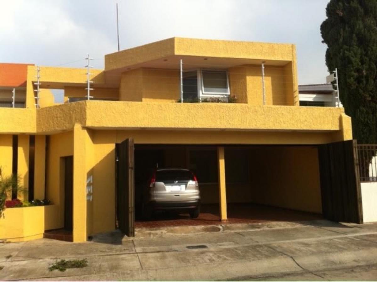 Casa de 3 dormitorios en venta en Jalisco, Mexico por Properati No. 176564 | Global Properties
