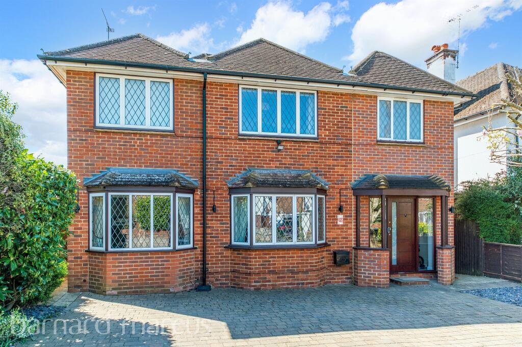 5 bedrooms House for sale in Leatherhead, United Kingdom by Proptech ...