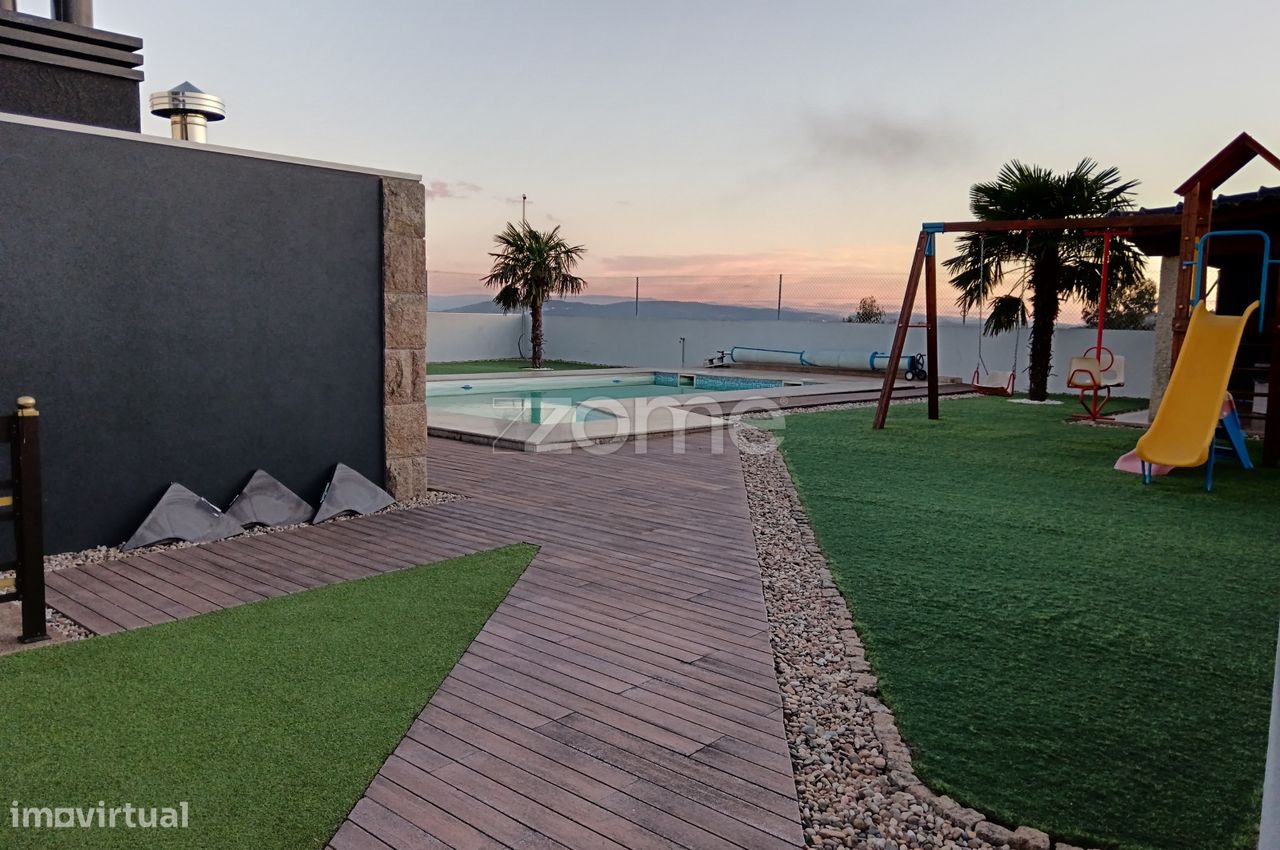 3 bedrooms House for sale in Paredes, Portugal No. 120459 | Global Properties