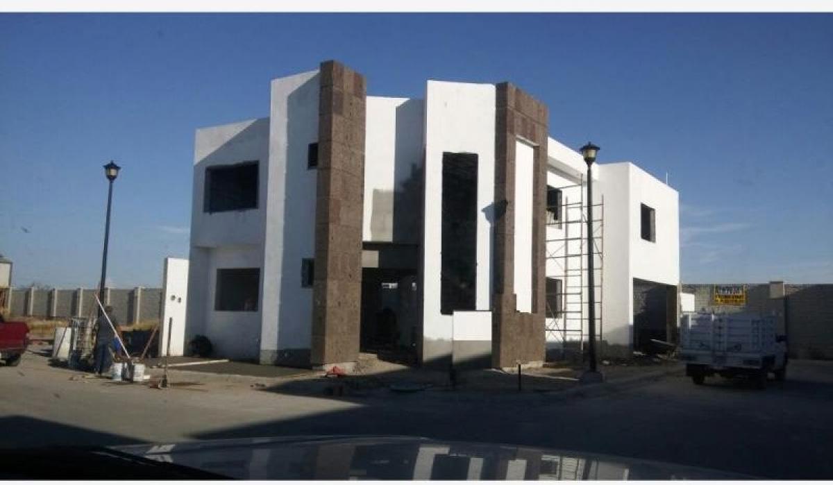 Casa de 3 dormitorios en venta en Playa Vicente, Mexico por Properati No. 146301 | Global Properties