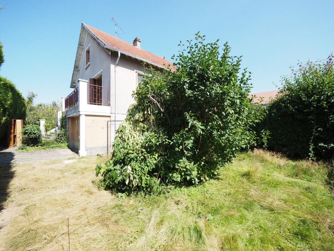 2 chambres Maison à vendre à Bois-d'Arcy, France No. 175984 | Global ...
